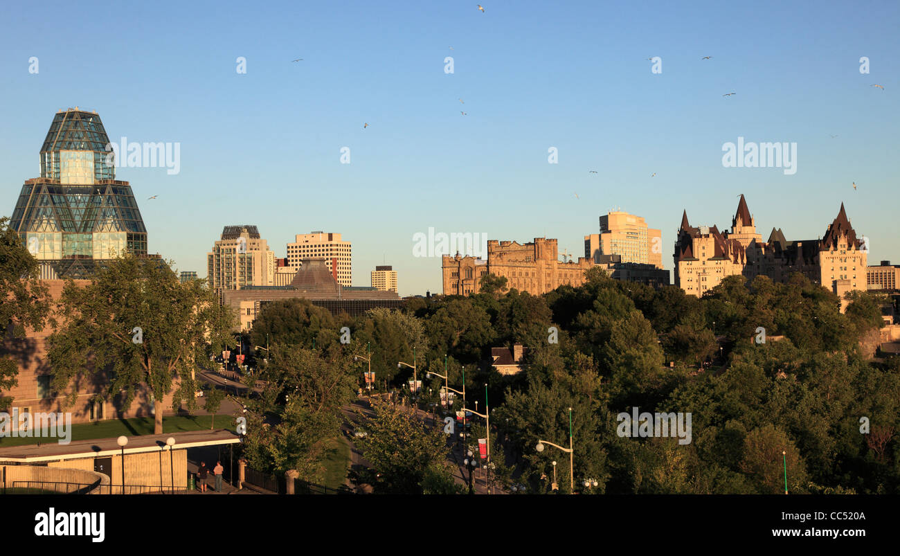 Ottawa canada skyline hi-res stock photography and images - Alamy