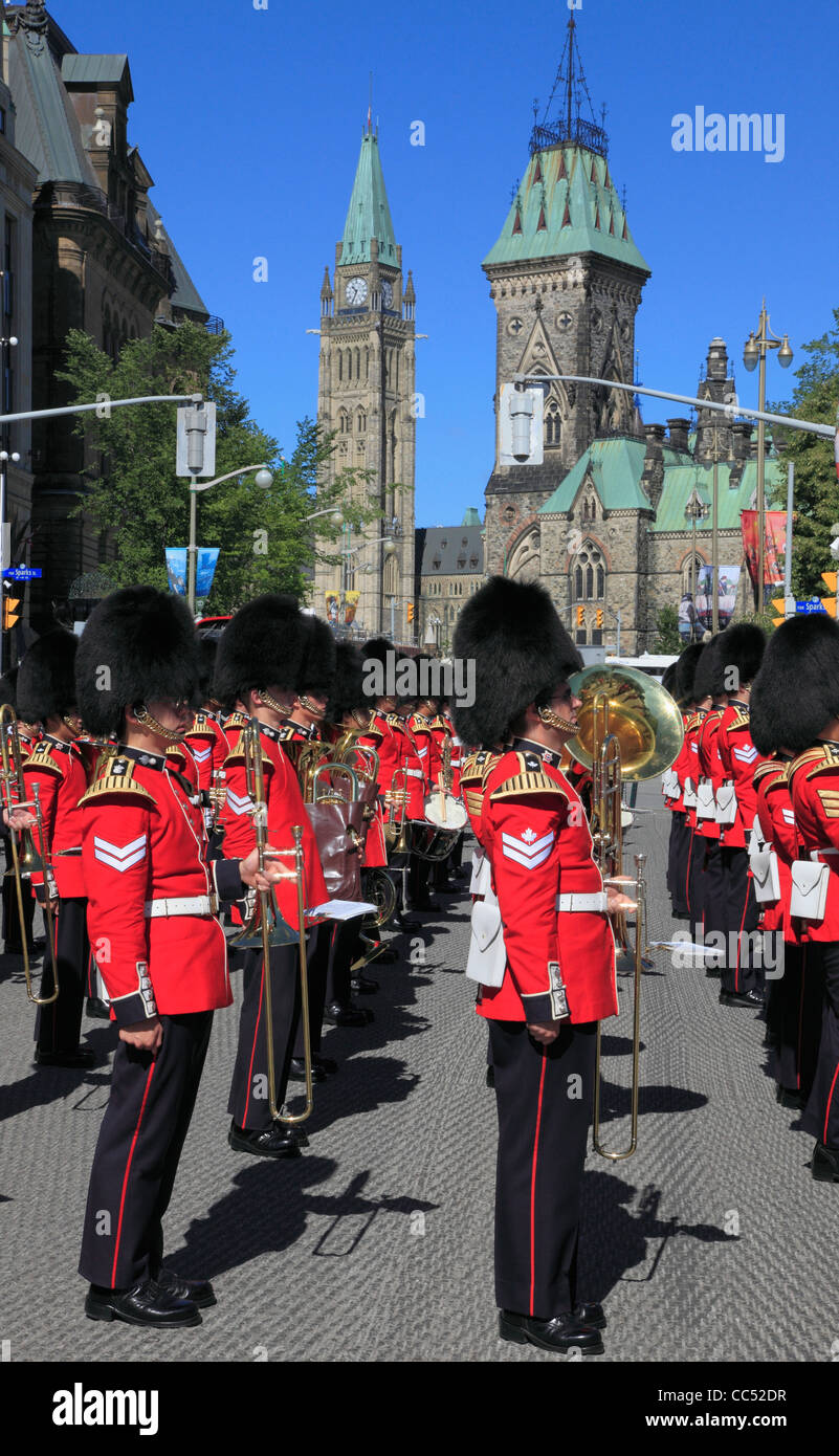 Canada, Ontario, Ottawa, Canadian Forces Ceremonial Guard, Parliament Stock Photo - Alamy