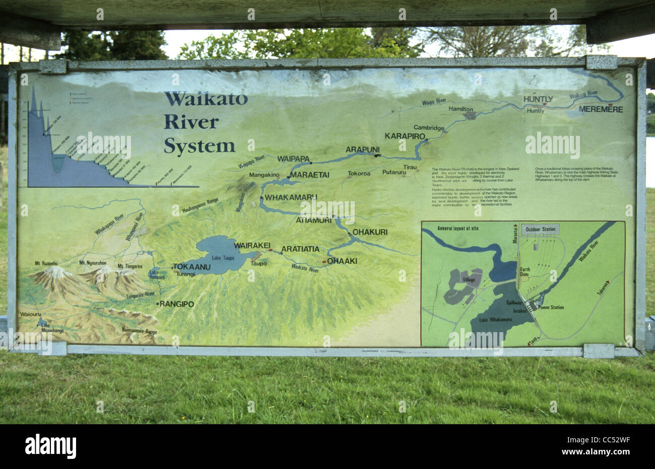 New Zealand Waikato River Whakamaru Dam Stock Photo - Alamy