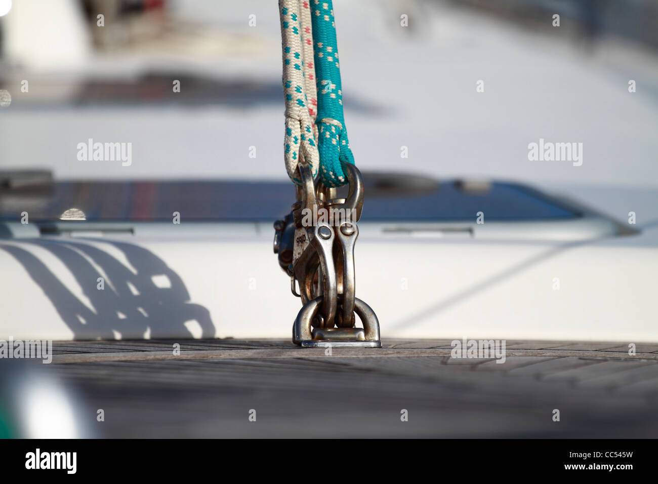 Halyard hi-res stock photography and images - Alamy