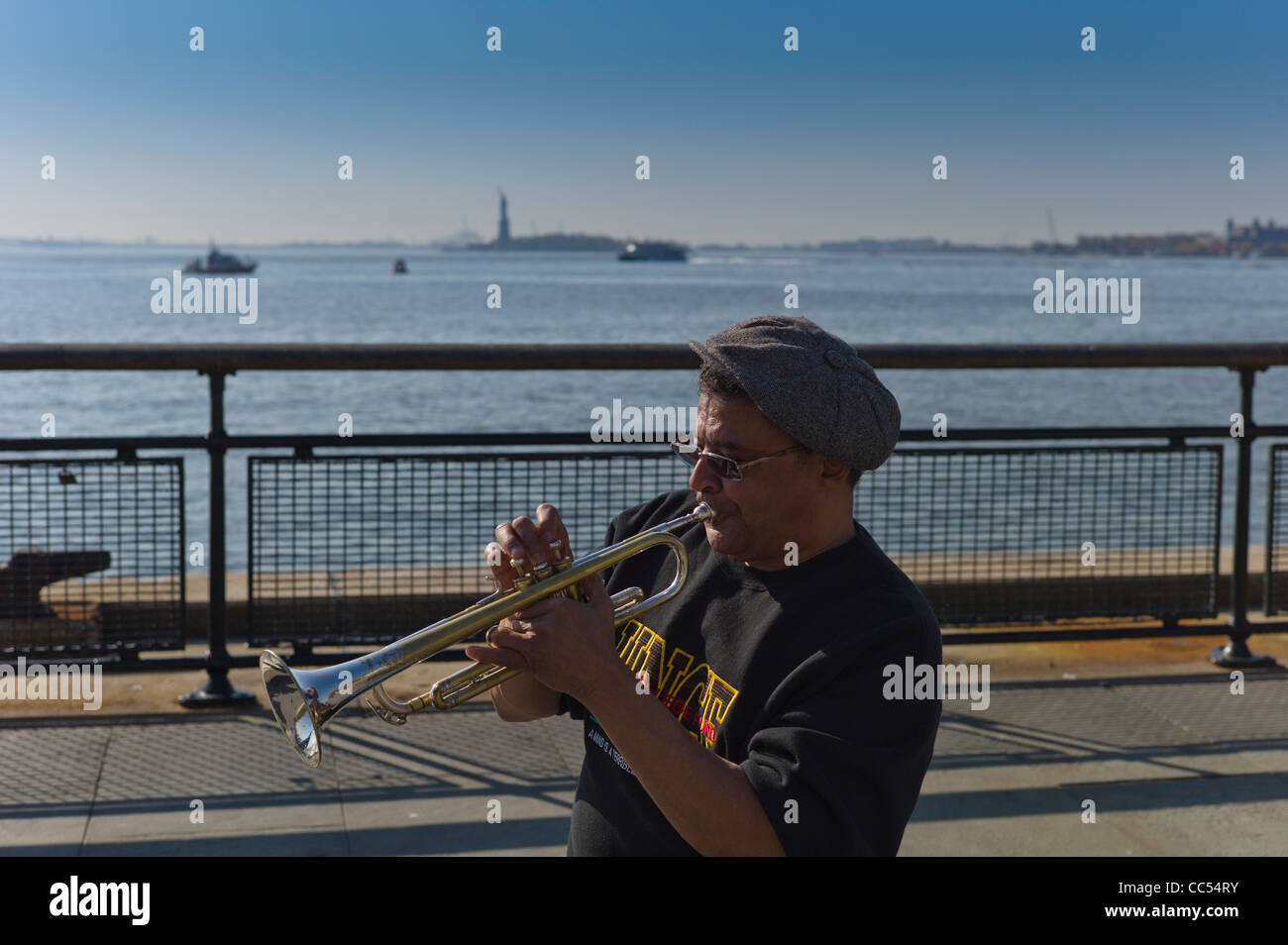 Street Jazz Musician Stock Photo - Alamy