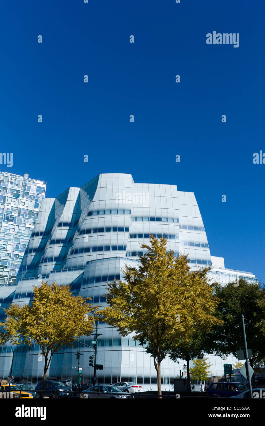 Frank gehry iac building hi-res stock photography and images - Alamy