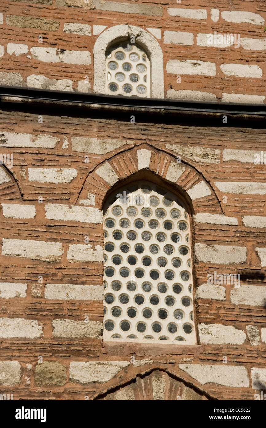 Mosque window in central Istanbul Stock Photo - Alamy