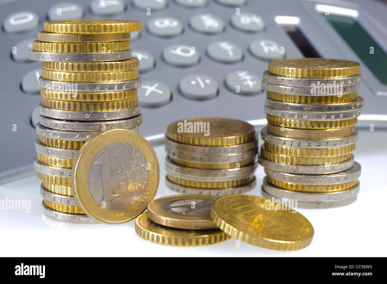 Euro savings plan hi-res stock photography and images - Alamy