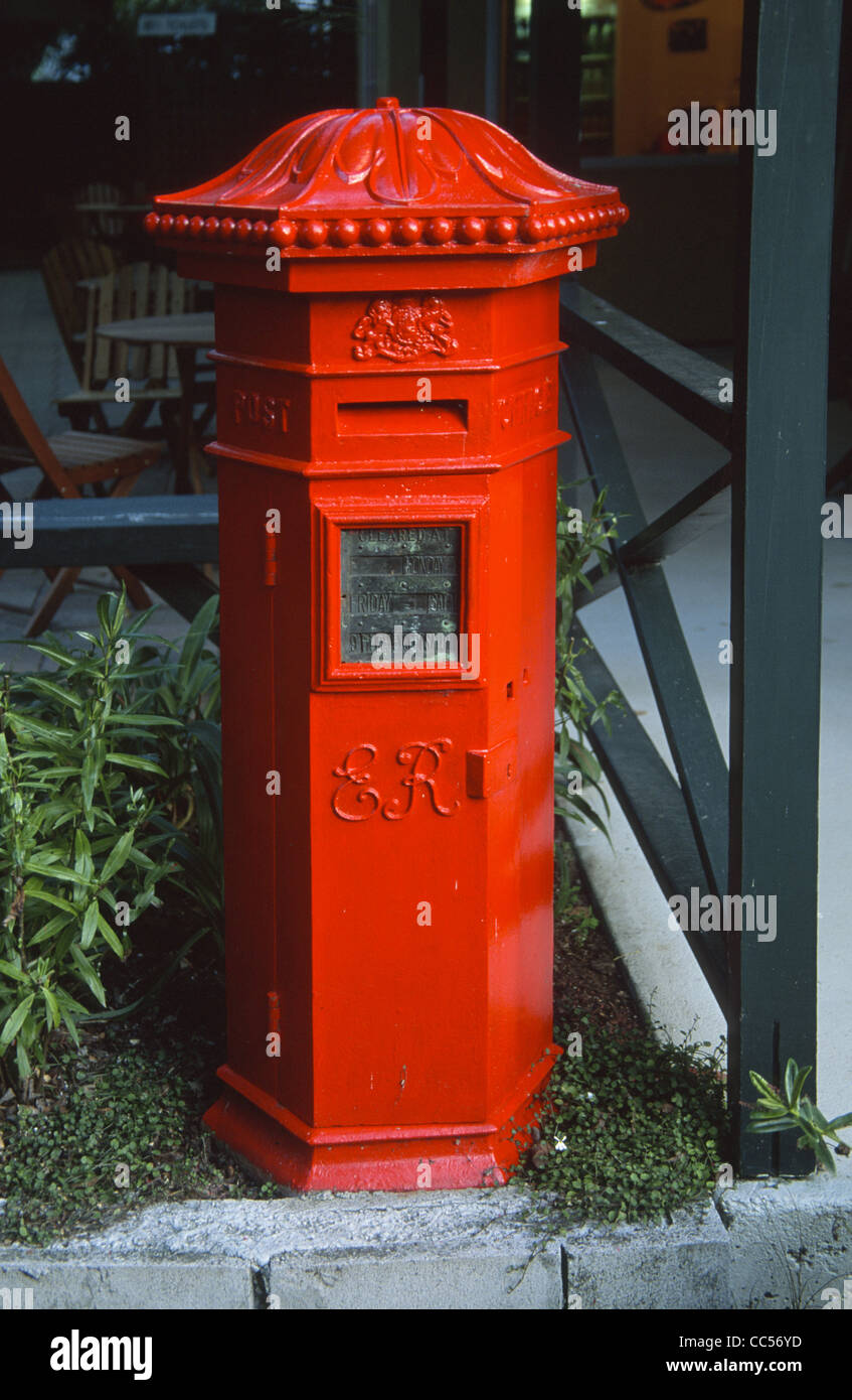Village post box hi-res stock photography and images - Alamy