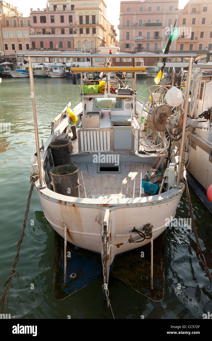 Stern of fishing boat hi-res stock photography and images - Alamy