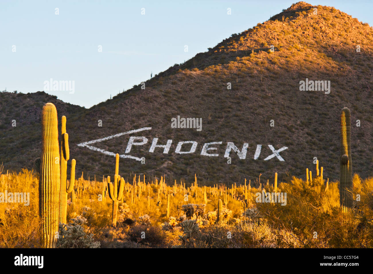 The iconic "Phoenix" sign at the top of Usery Pass in East Mesa ...