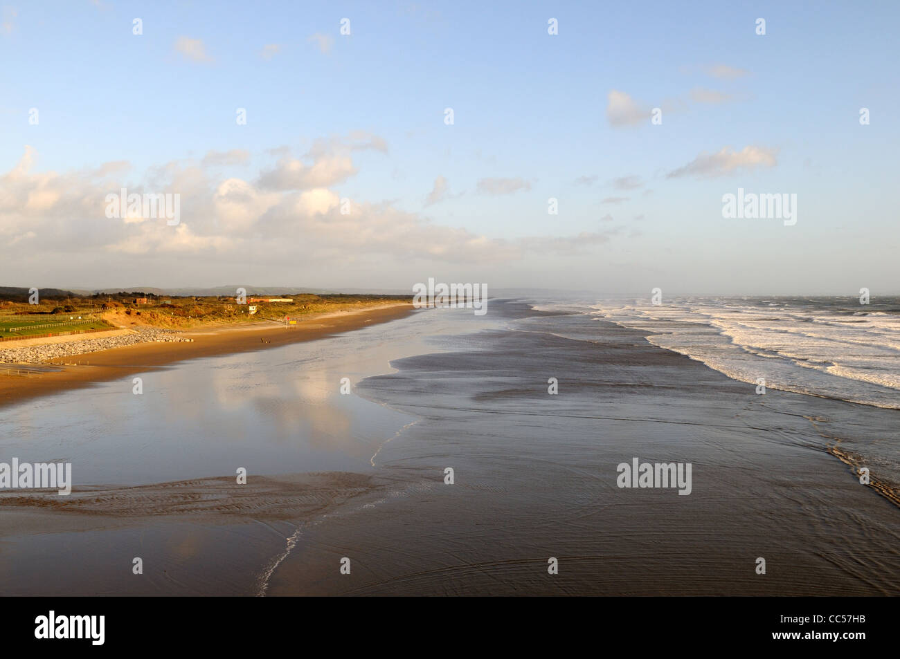 Pendine sands wales hi-res stock photography and images - Alamy