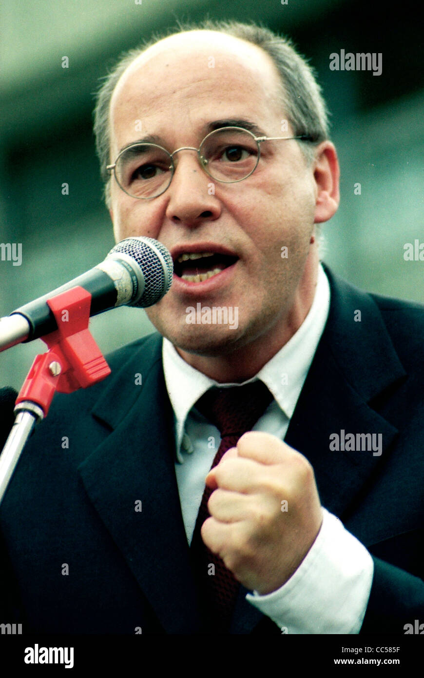 Portrait of Gregor Gysi * 16.01.1948: German politician of the Left ...