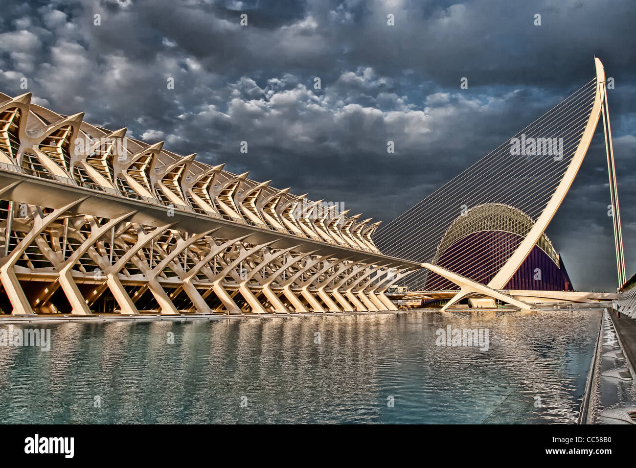 The science museum valencia interior hi-res stock photography and ...