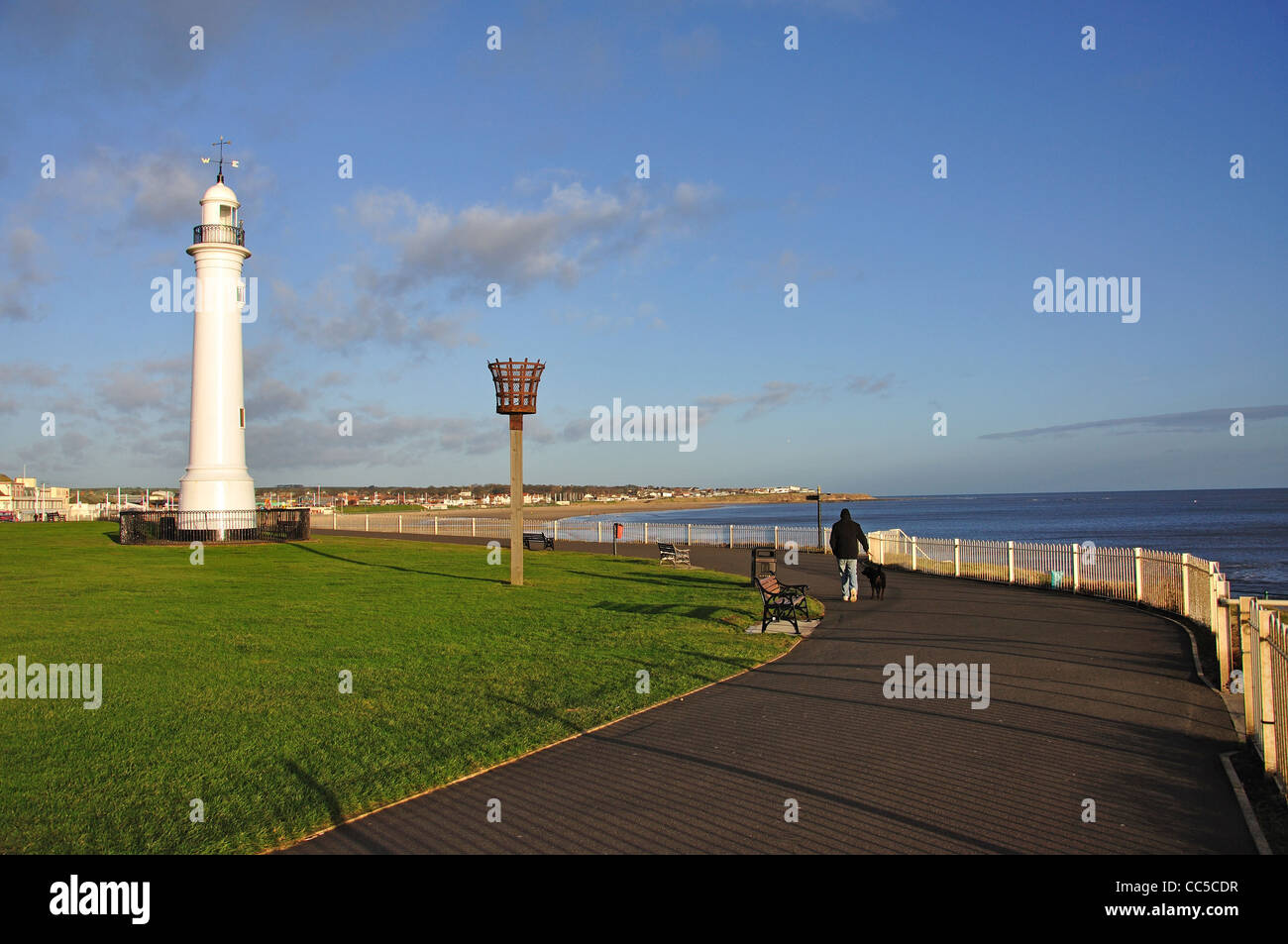 Meik's Cast Iron Lighthouse and promenade, Seaburn, Sunderland, Tyne ...