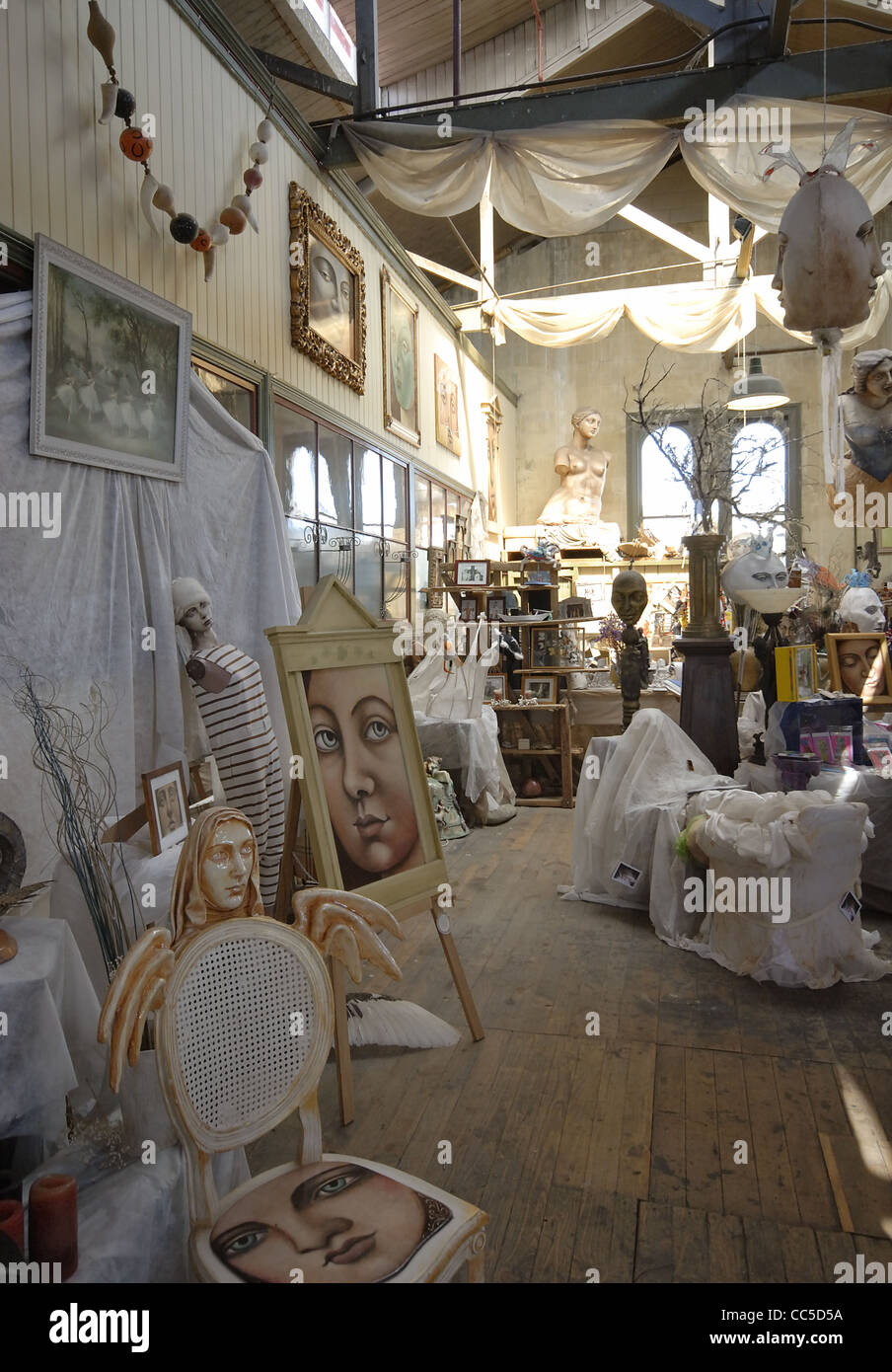 An art gallery in Oamaru, New Zealand Stock Photo - Alamy