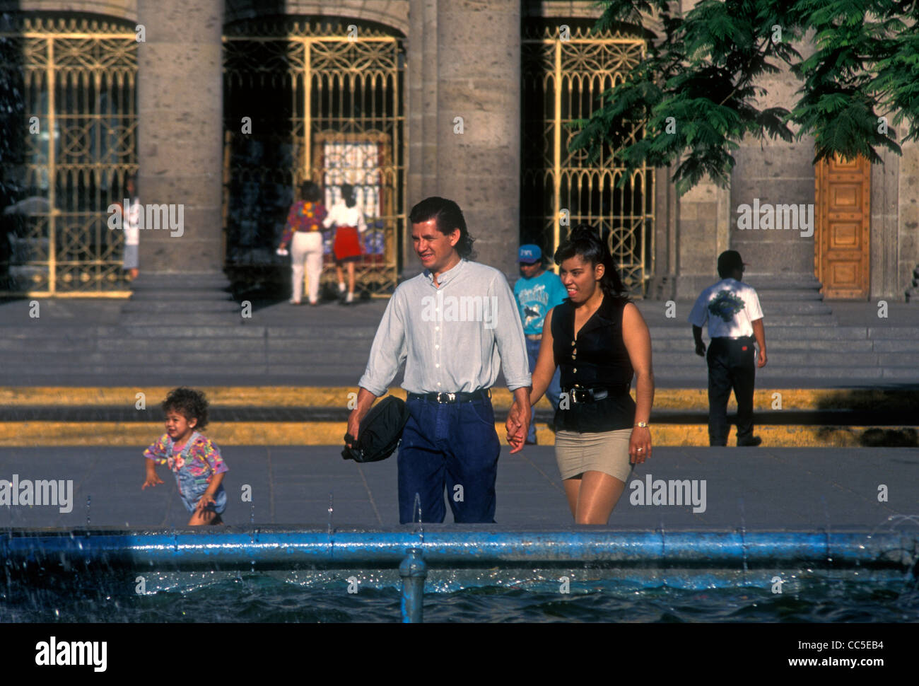 Mexicans, Mexican people, man, woman, child, father, mother, daughter ...