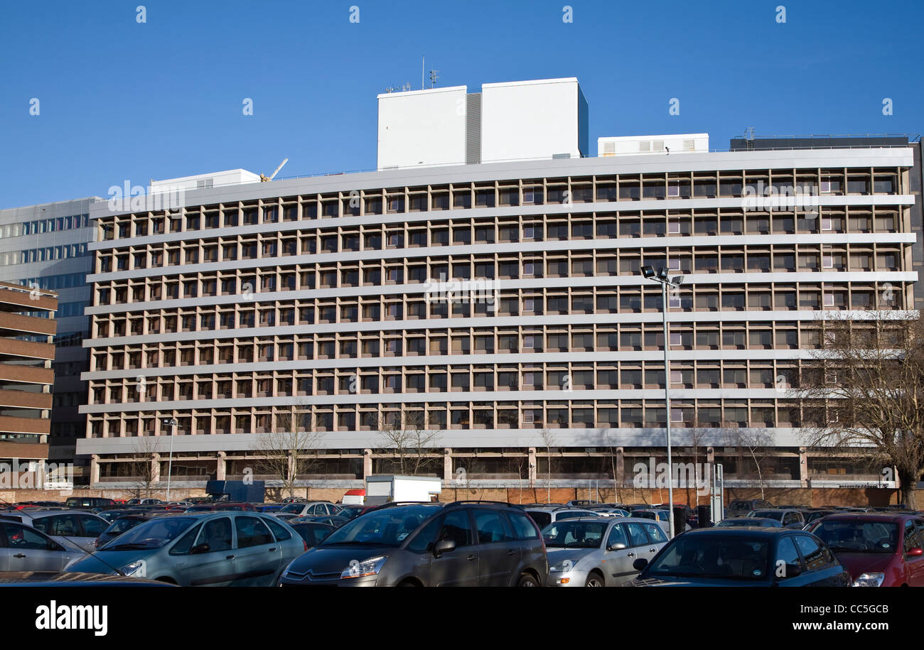 Geometric pattern of AXA Insurance company building Ipswich, England ...