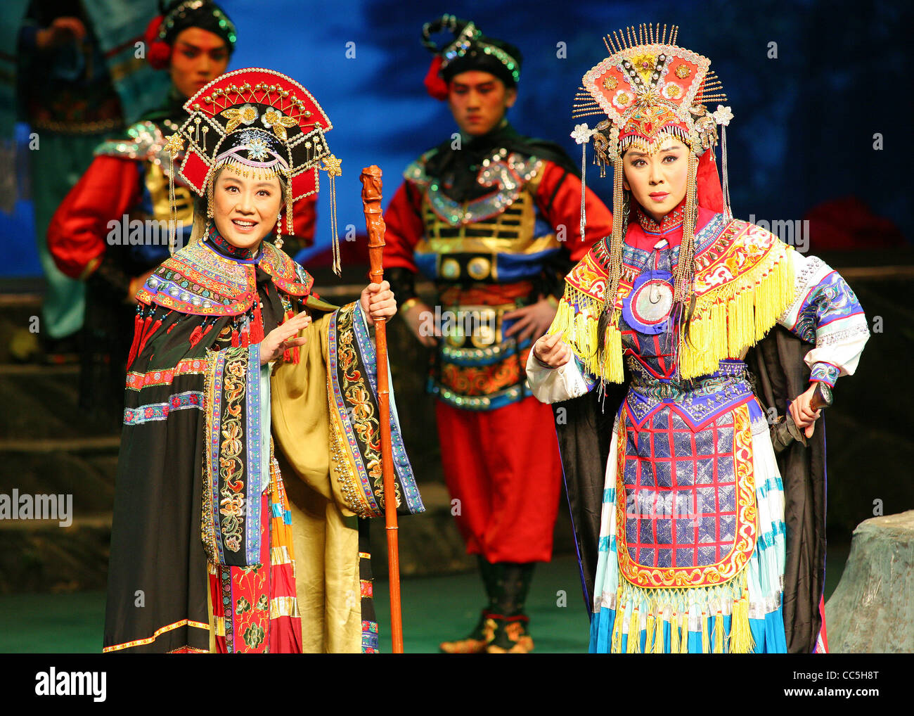 Female Peking opera performers, Beijing, China Stock Photo - Alamy