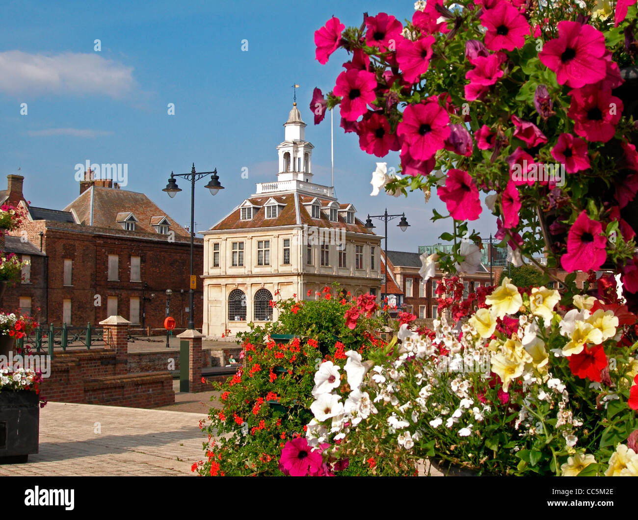 The Custom House and Purfleet Quay, Kings Lynn, Norfolk, England Stock ...