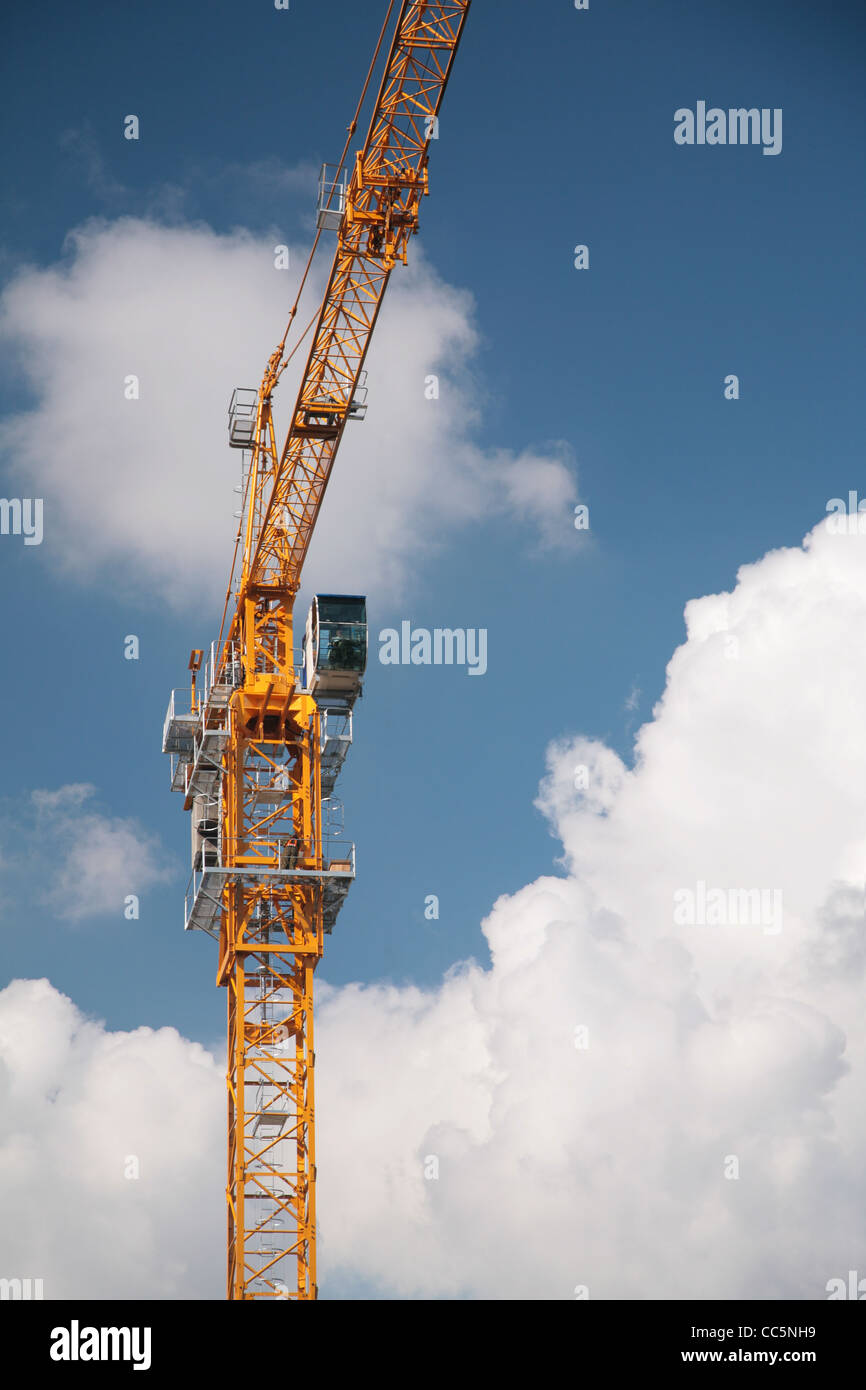 The elevating crane Stock Photo - Alamy