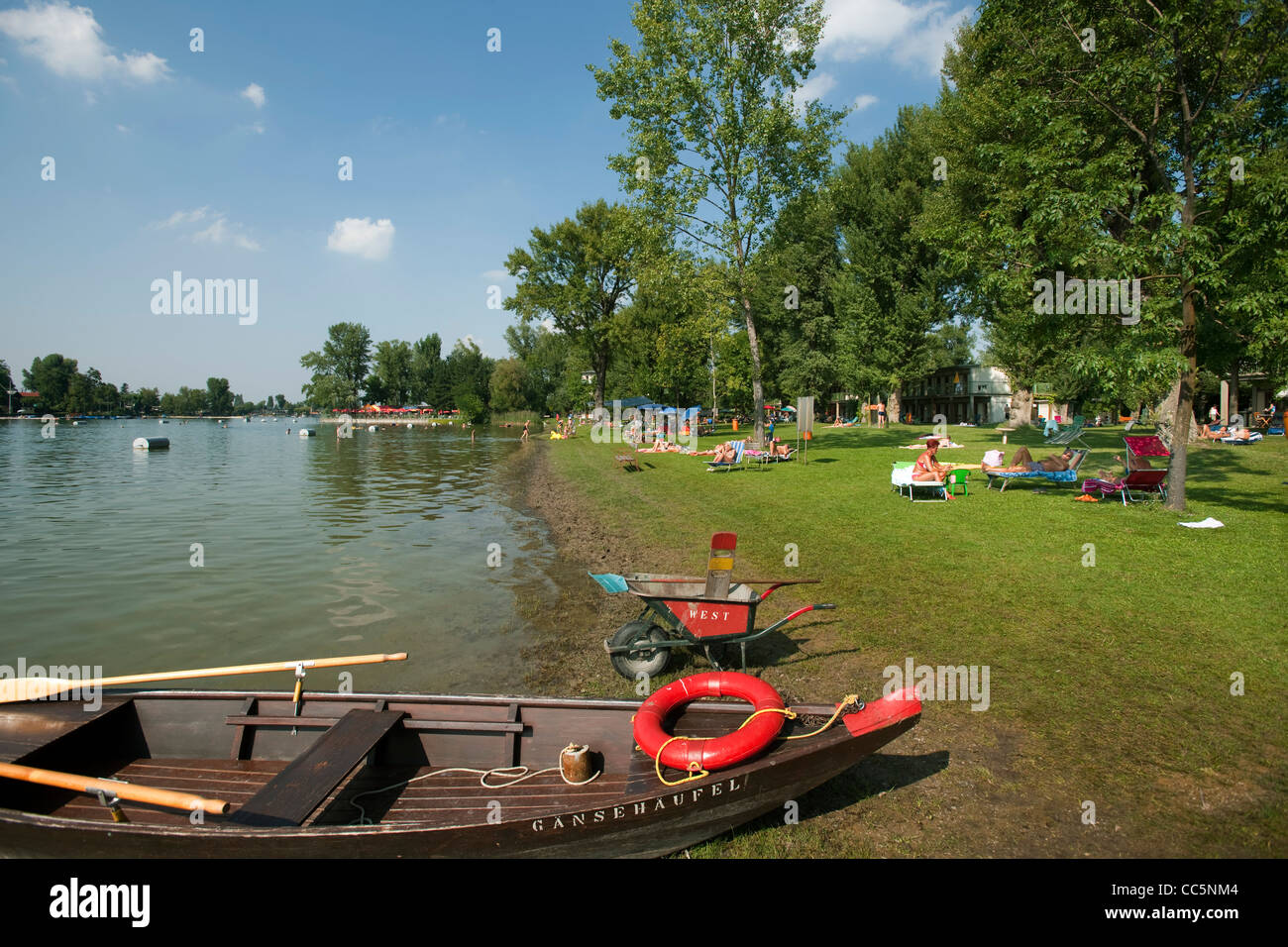 Österreich, Wien XXII, Strandbad Gänsehäufel an der Alten Donau Stock ...