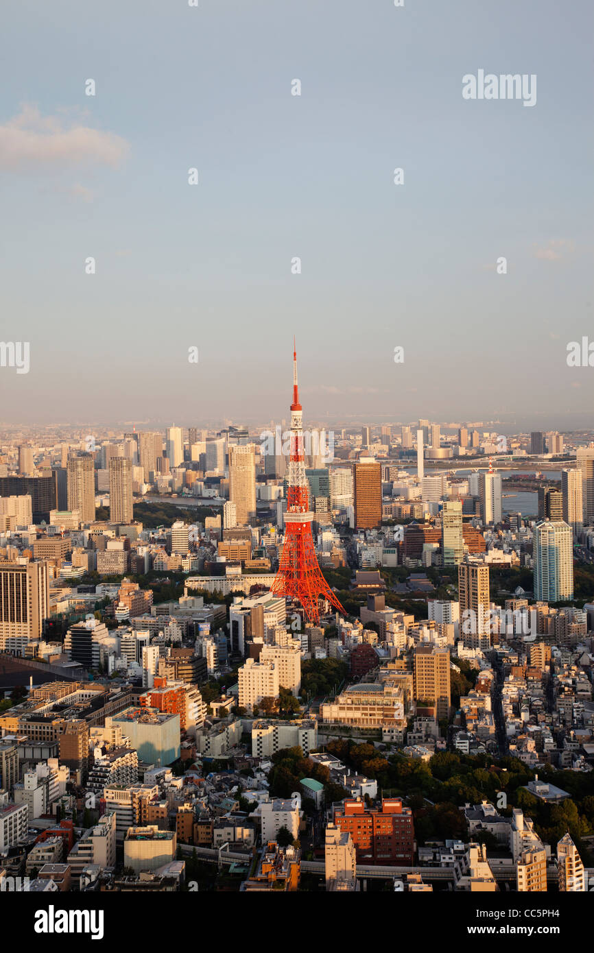 Japan, Tokyo, Roppongi, View of Tokyo Tower and City Skyline from Tokyo ...