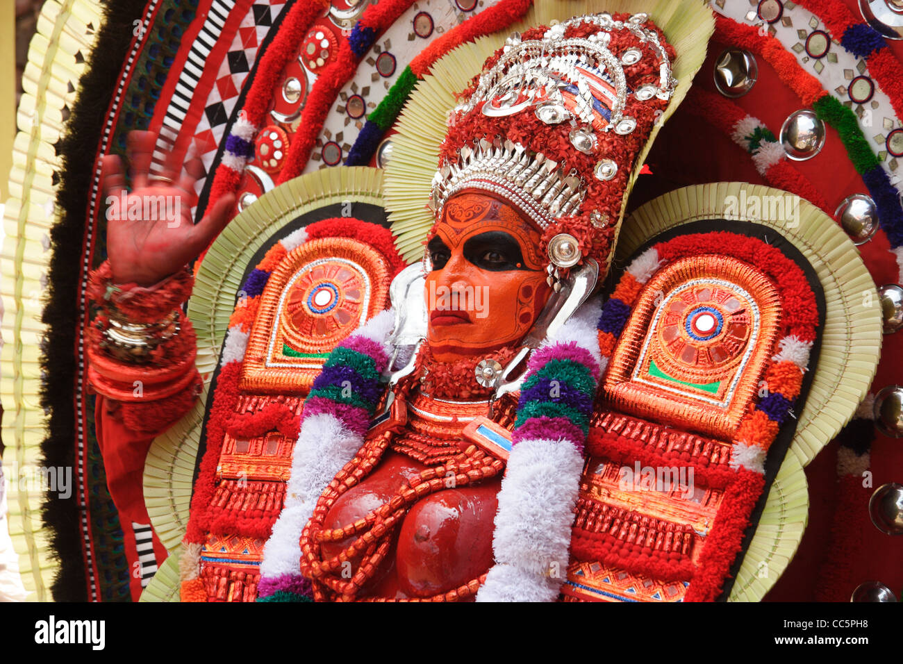Theyyam face hi-res stock photography and images - Alamy