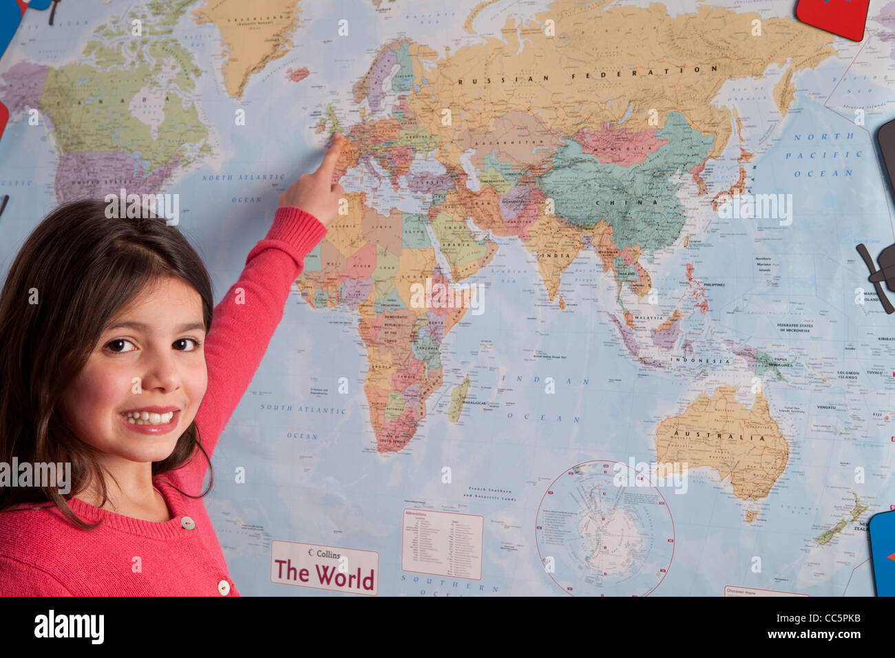 Kid world map hi-res stock photography and images - Alamy