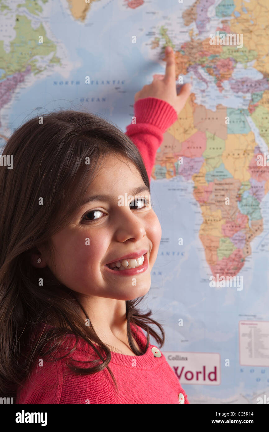 World map with countries hi-res stock photography and images - Alamy