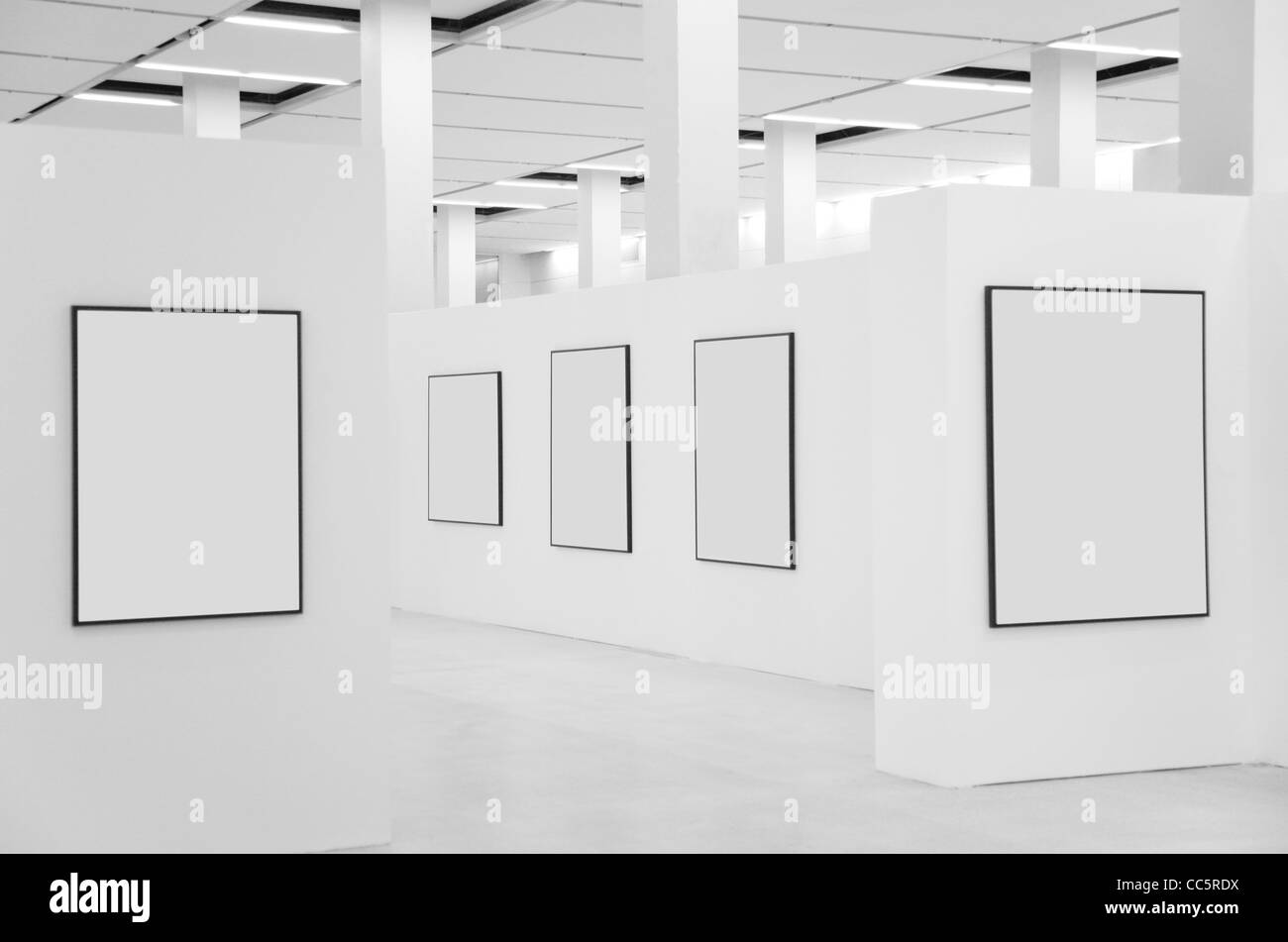 Showroom wall frame Black and White Stock Photos & Images - Alamy