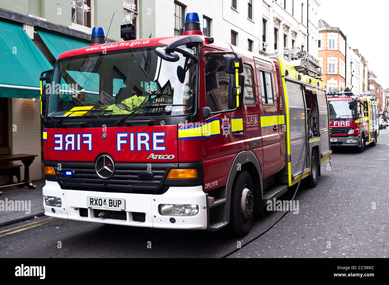 London fire engine call hi-res stock photography and images - Alamy
