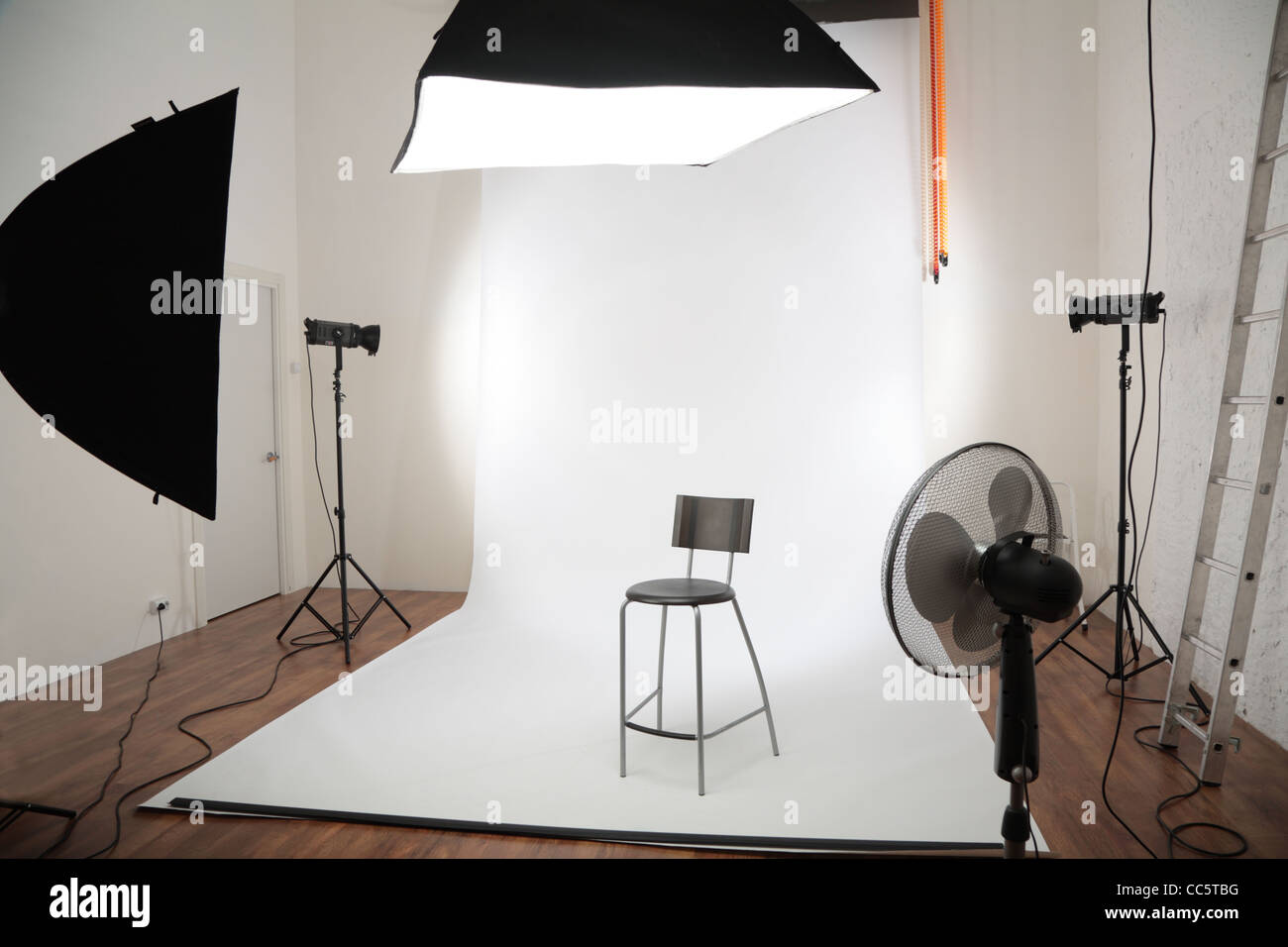 interior of photographic studio Stock Photo - Alamy
