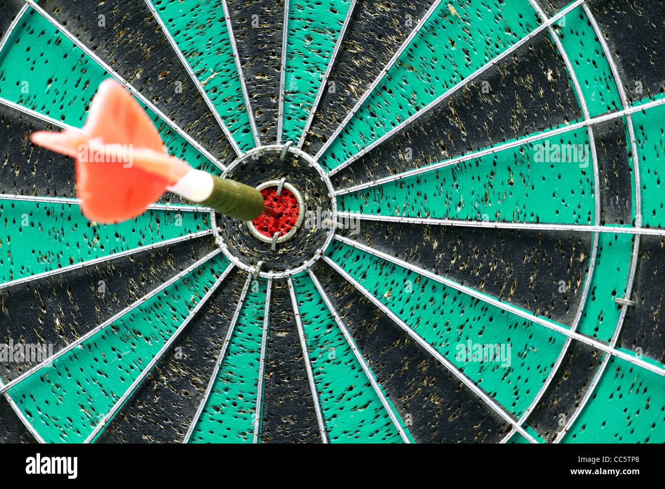 Darts board hi-res stock photography and images - Alamy