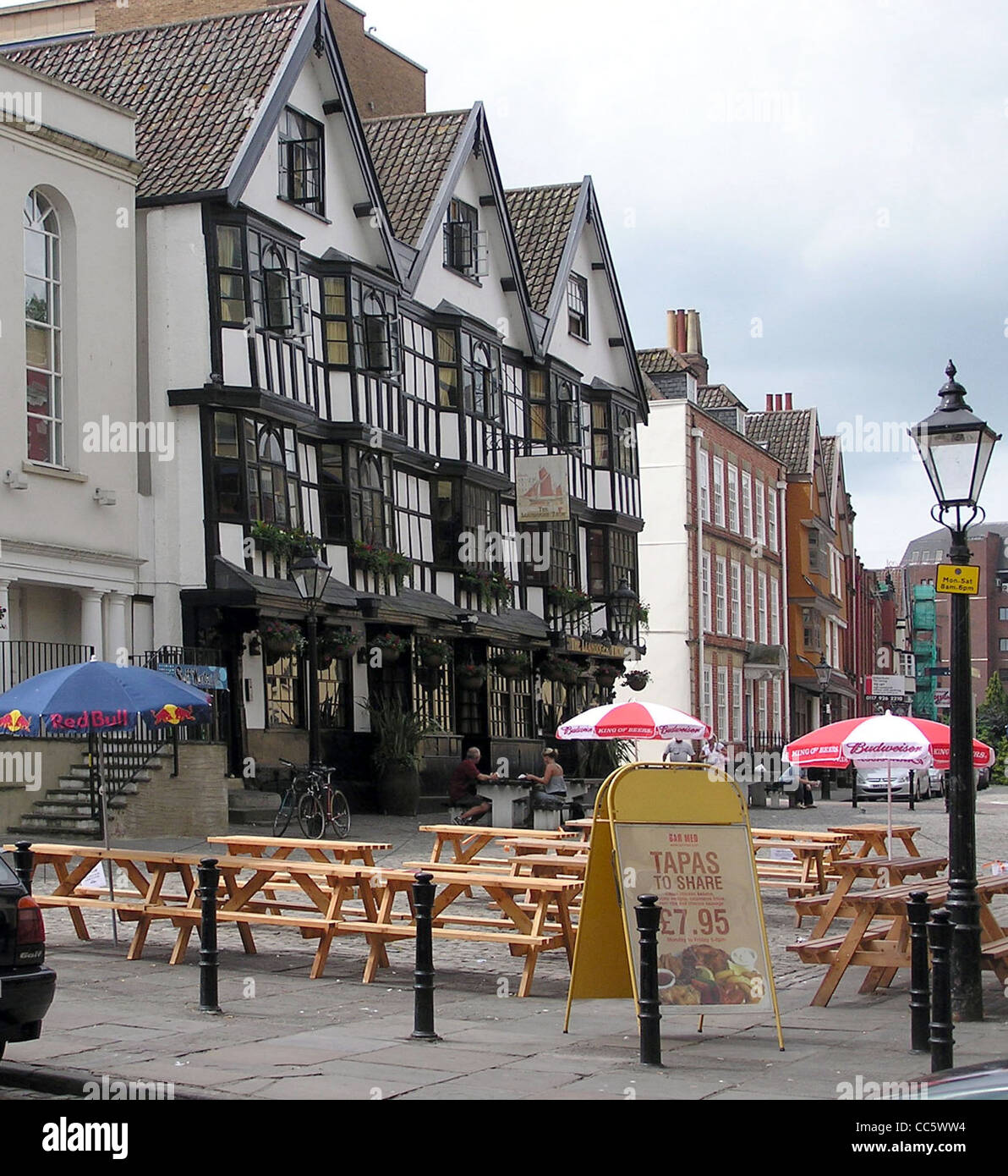 Trow hi-res stock photography and images - Alamy