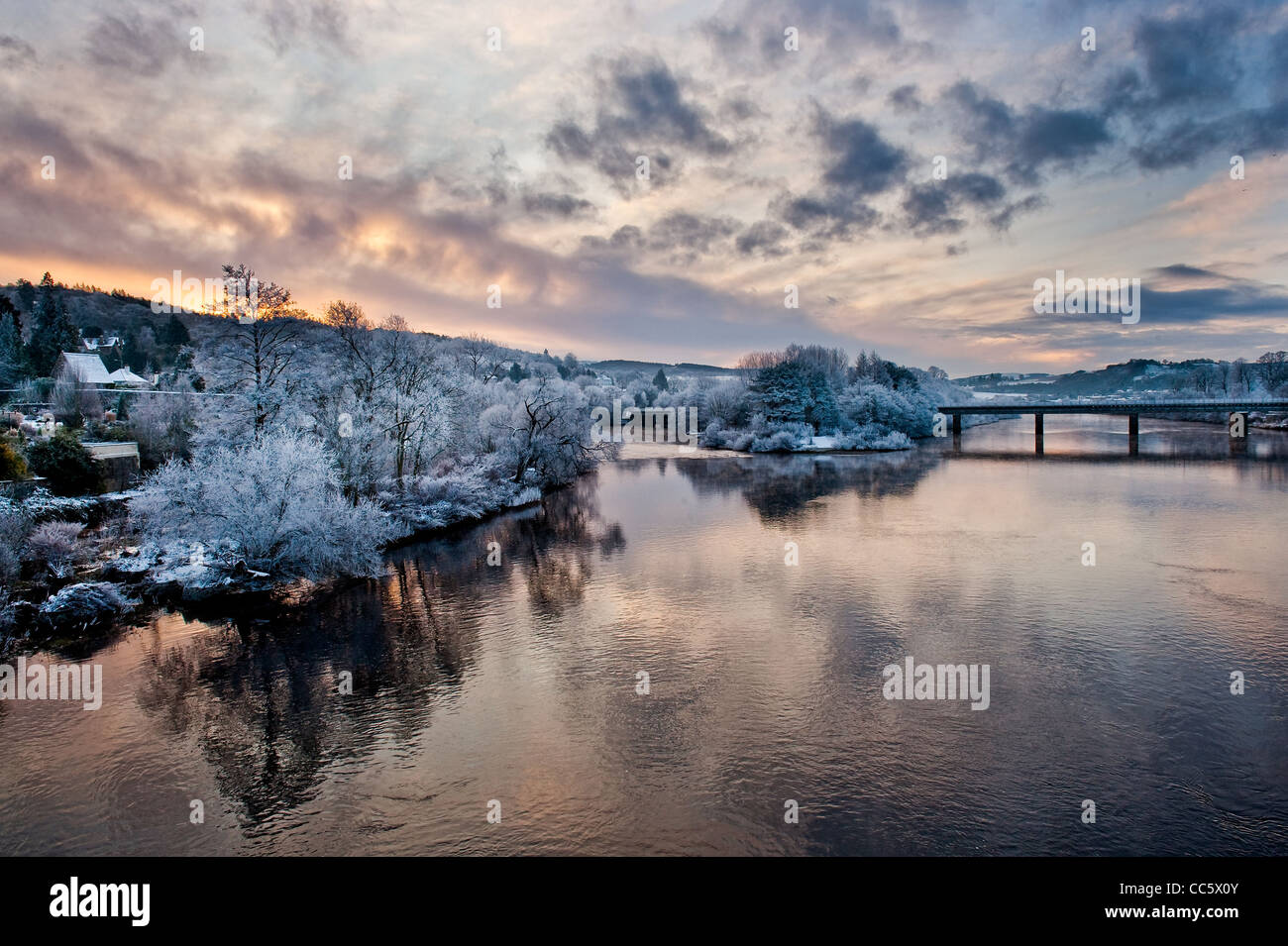 Perth town centre scotland hi-res stock photography and images - Alamy