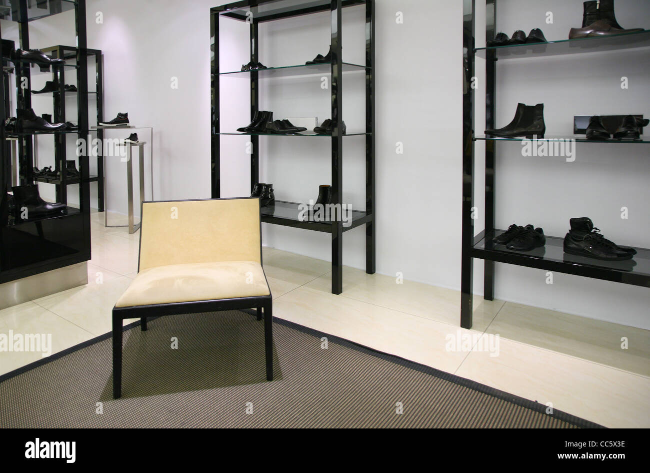 Shoes selling in department hi-res stock photography and images - Alamy