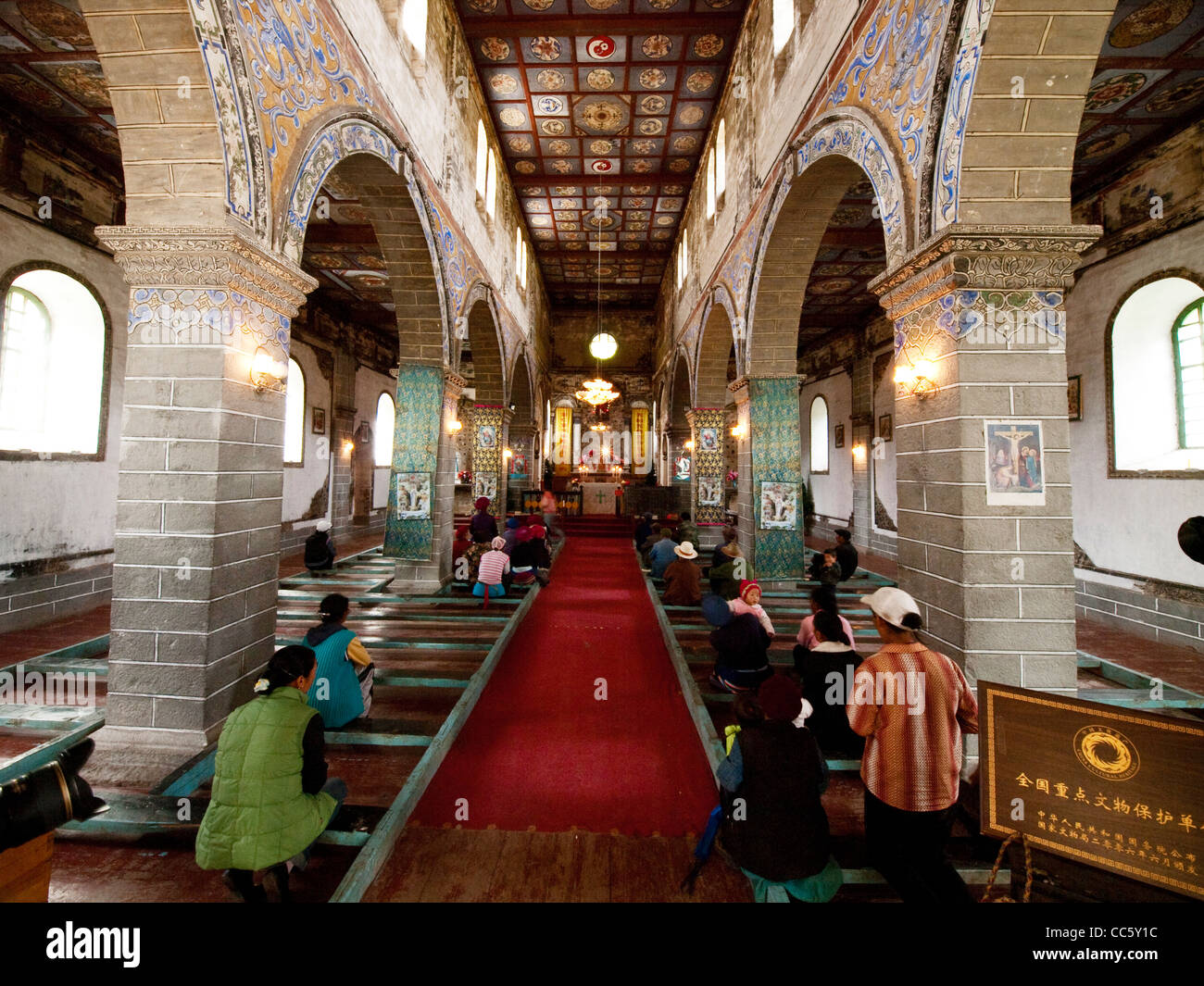 Group roman catholic hi-res stock photography and images - Alamy