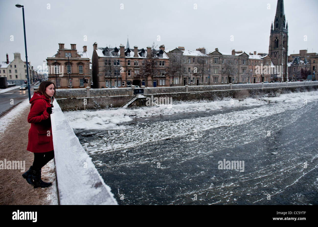 The River Tay in Perth frozen over after low temperatures Stock Photo ...