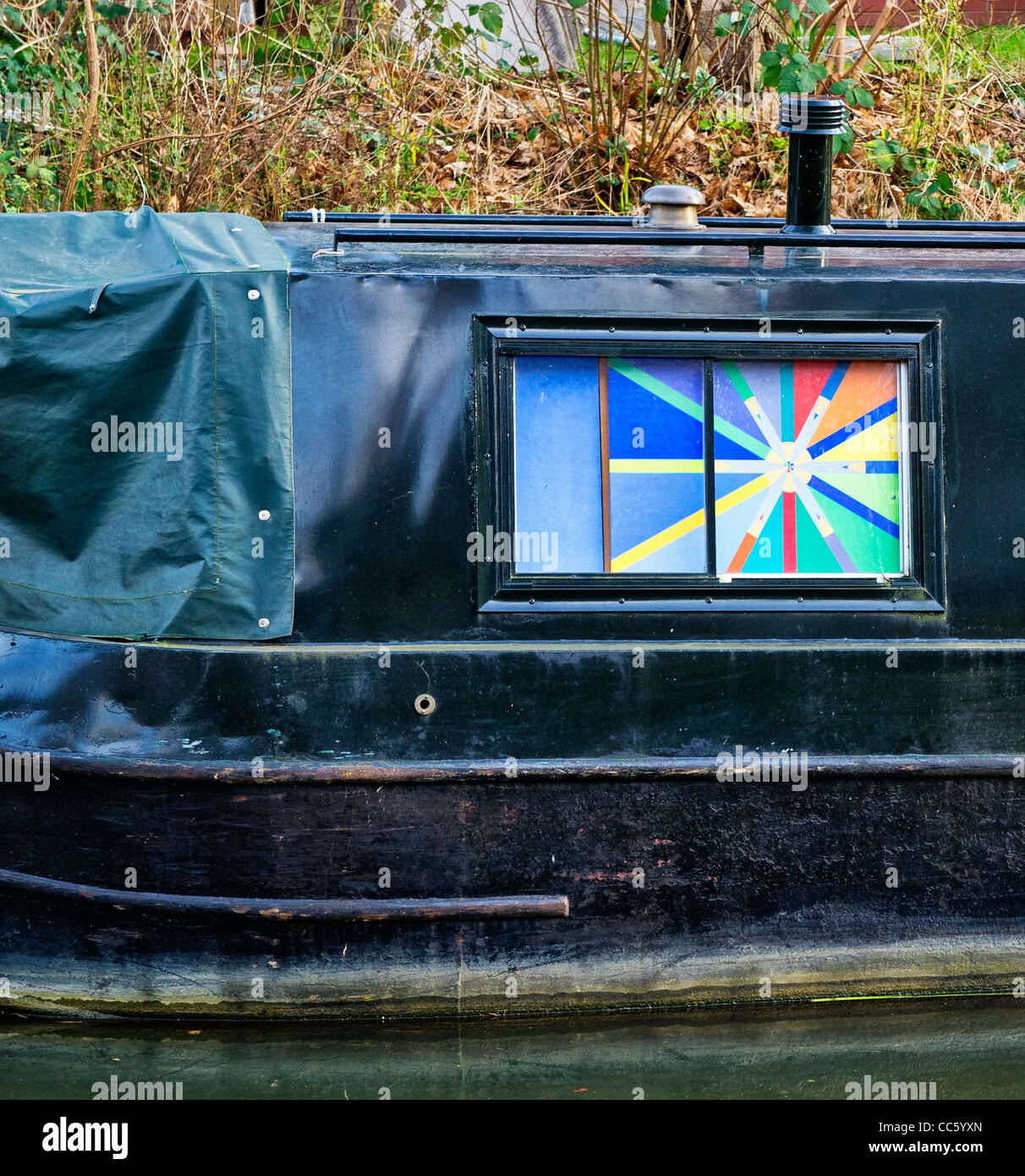 Colourful Canal Boat Stock Photo - Alamy