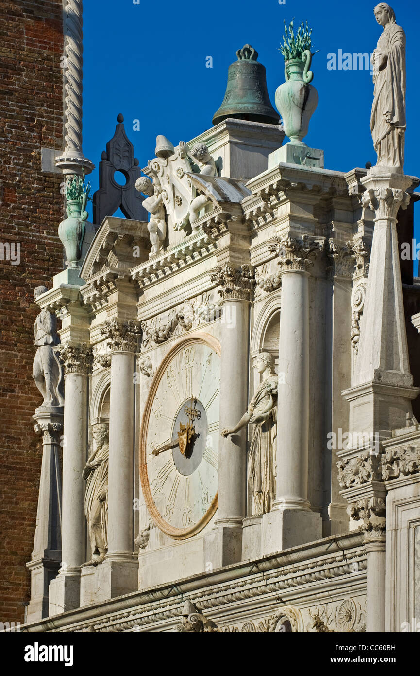 Doge palace clock hi-res stock photography and images - Alamy