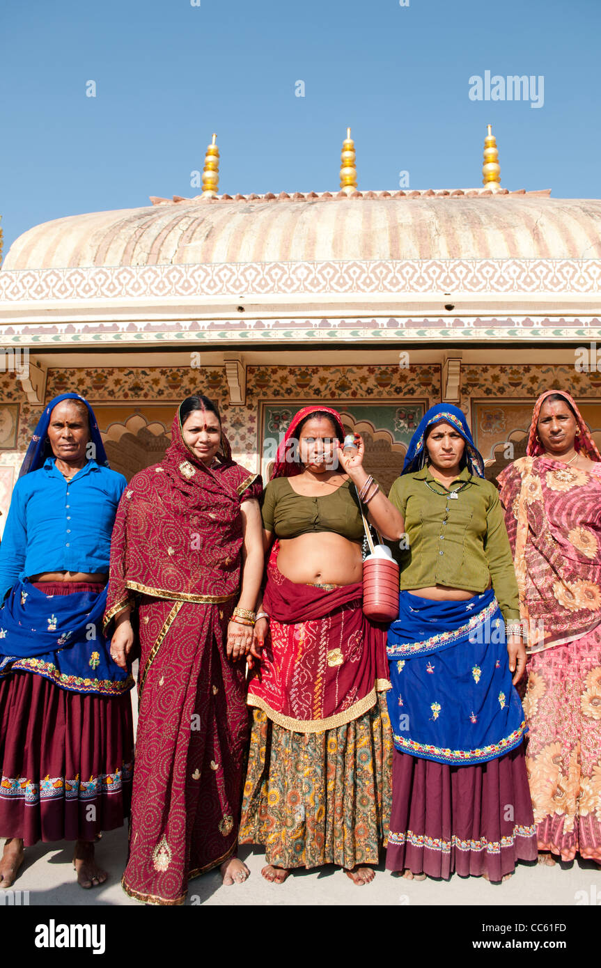 Amber fort jaipur women hi-res stock photography and images - Alamy