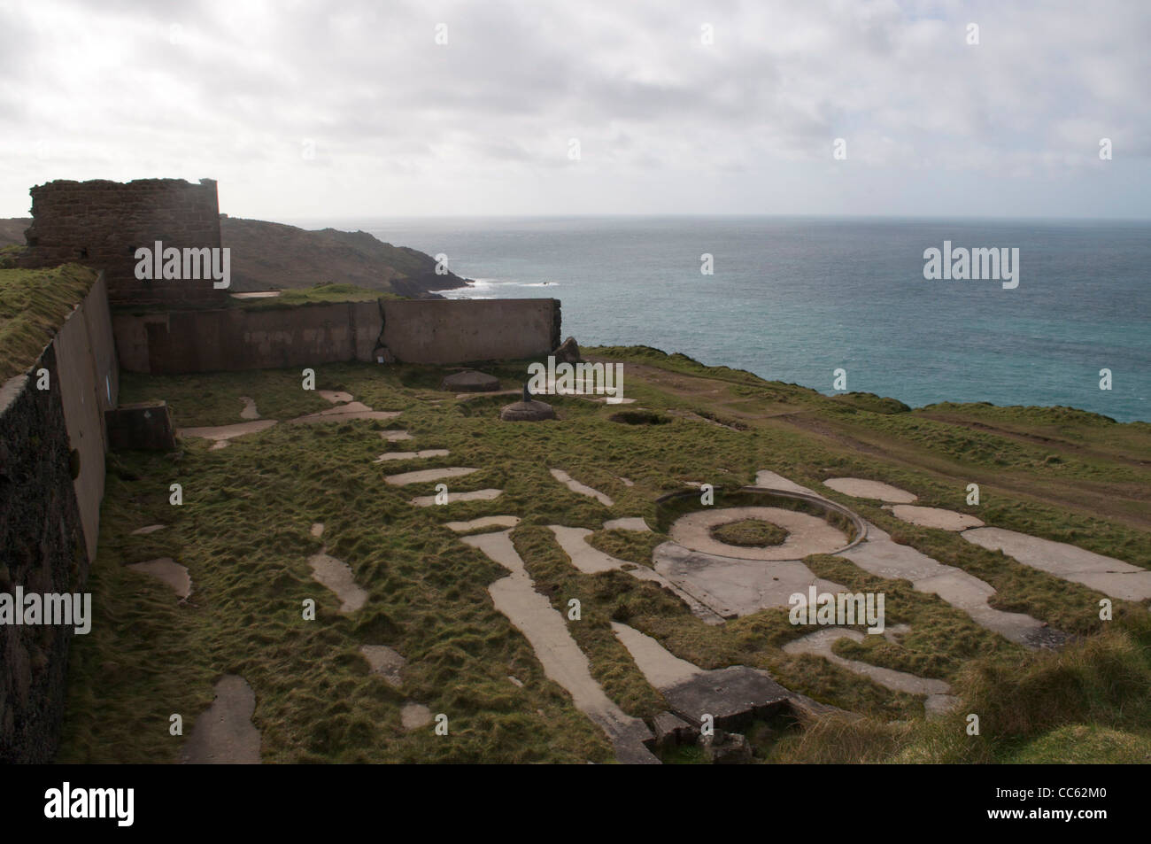 Derelict mine site hi-res stock photography and images - Alamy