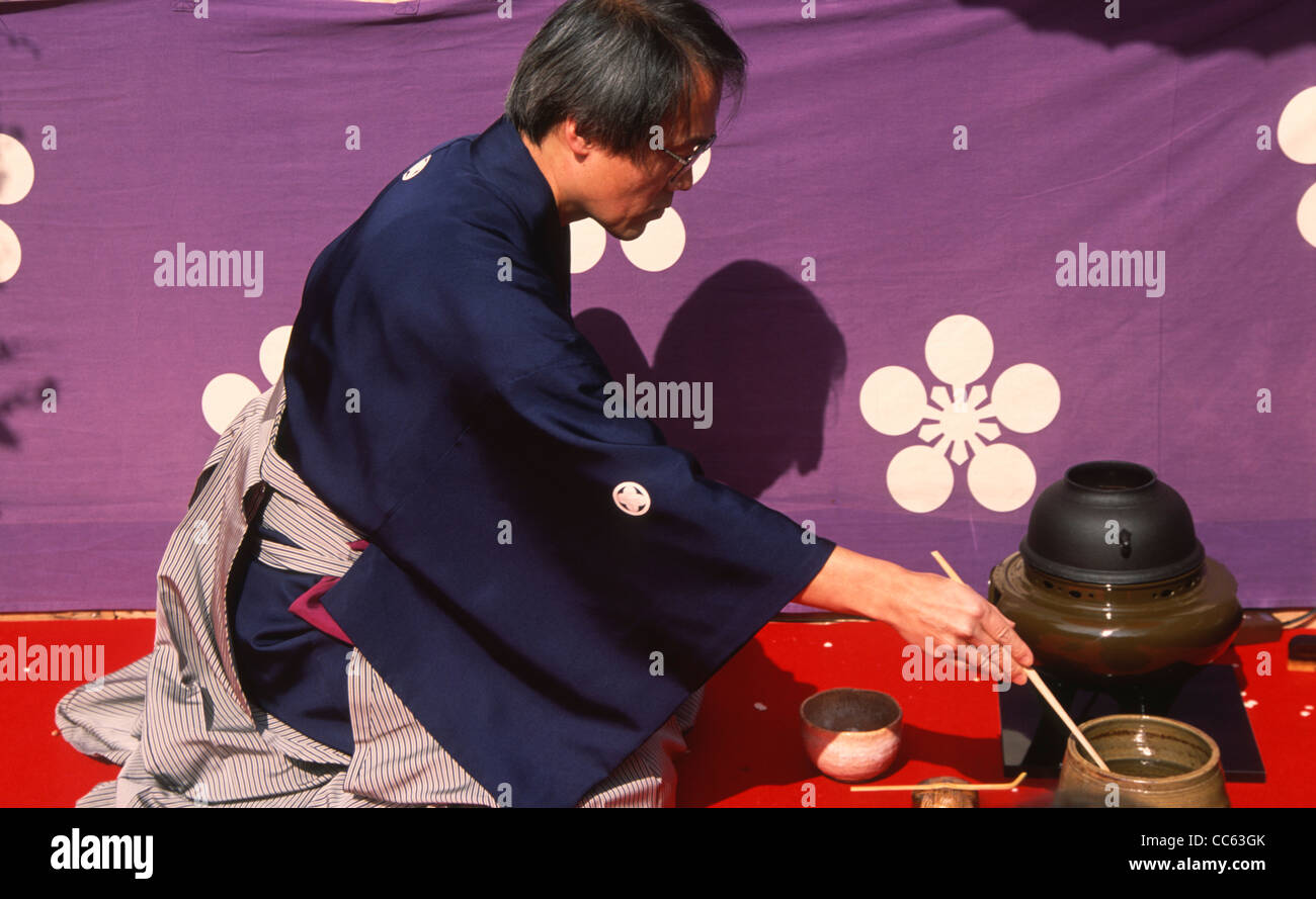 Japan, Tokyo, tea ceremony Stock Photo - Alamy
