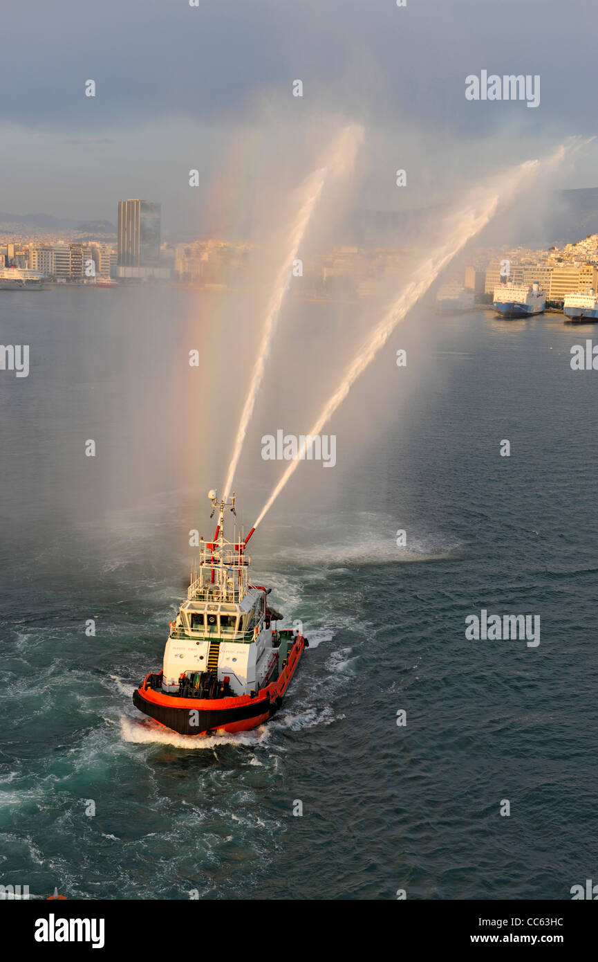 Water cannons boat hi-res stock photography and images - Alamy