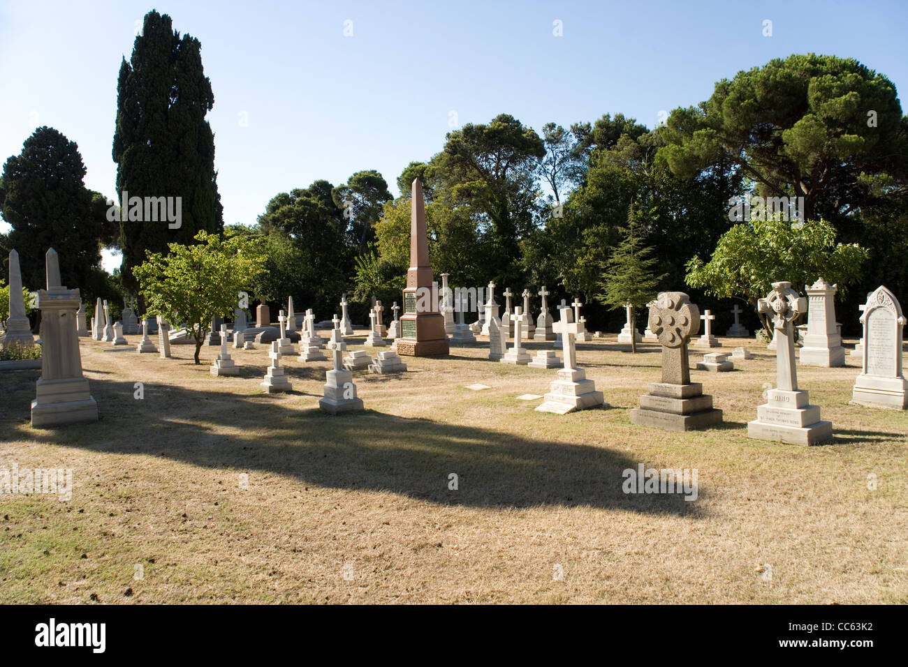 Haidar Pasha Commonwealth War Graves Commision Cemetery in Scutari ...
