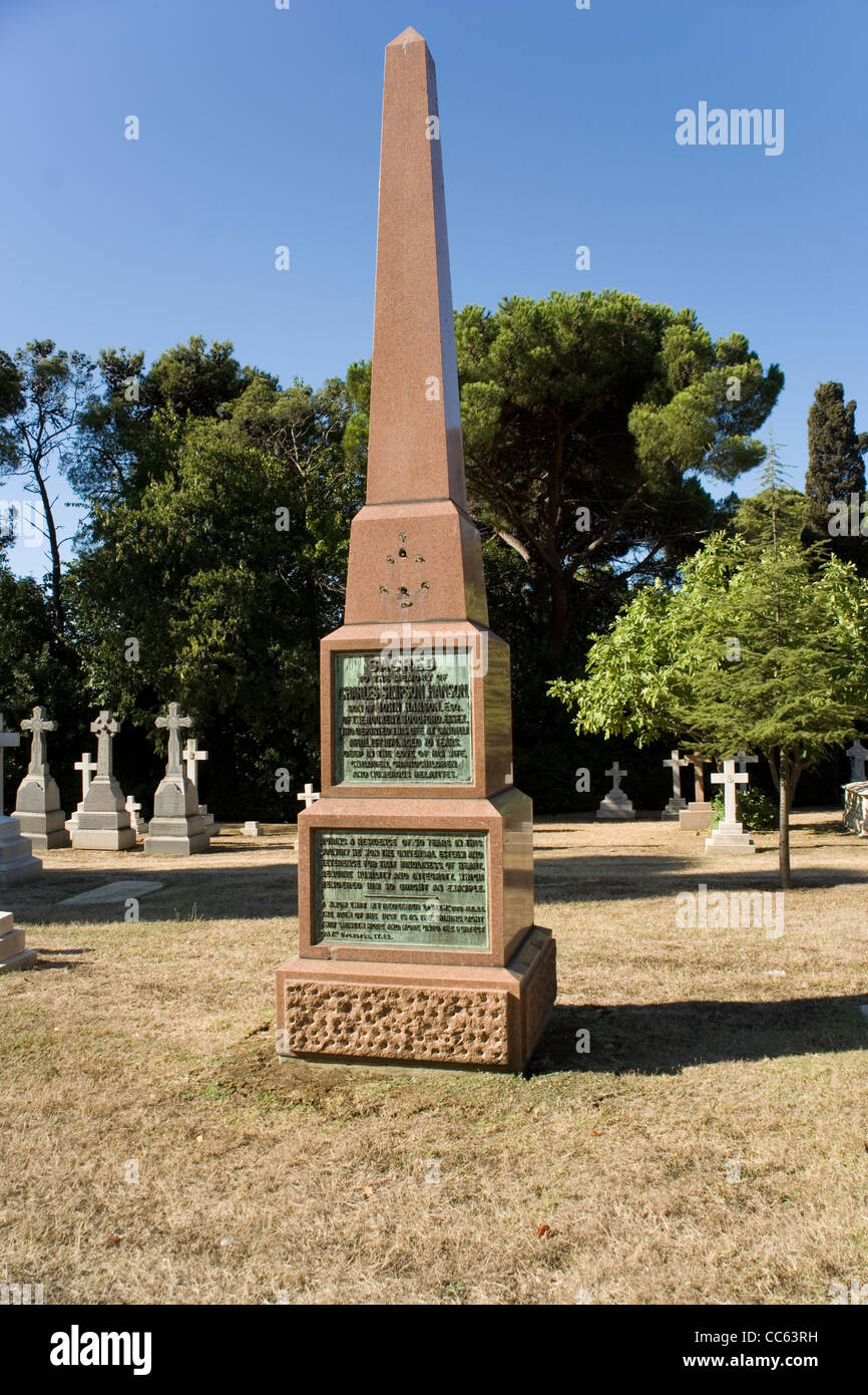 Haidar Pasha Commonwealth War Graves Commision Cemetery in Scutari ...