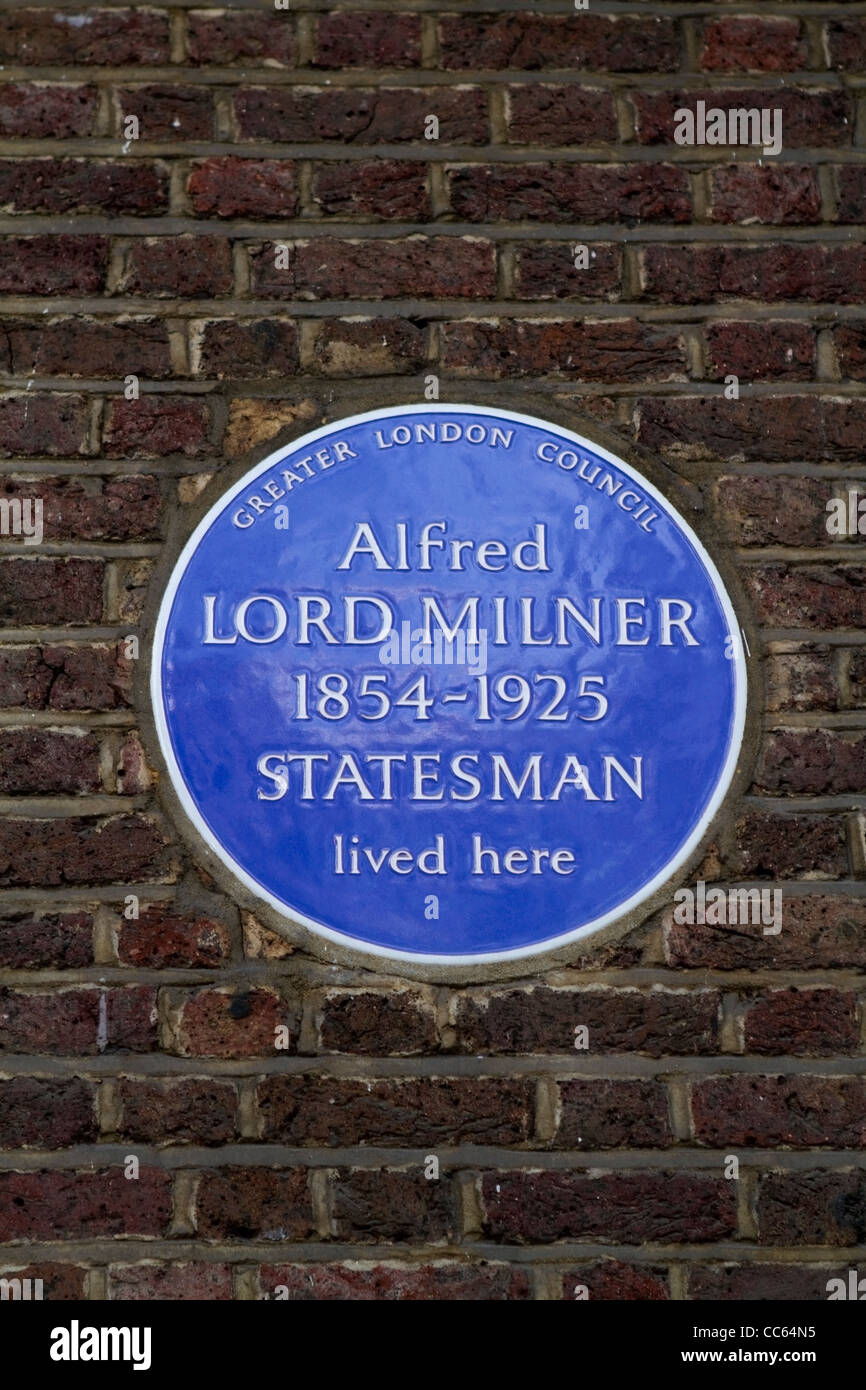 Blue plaque for Sir Alfred Milner in Marylebone, London Stock Photo - Alamy