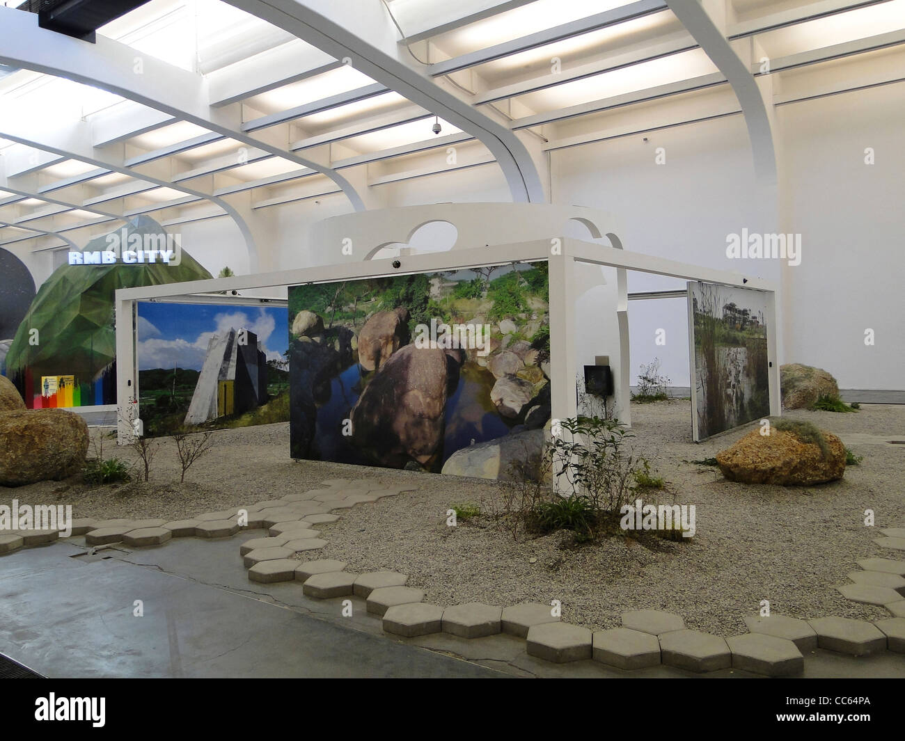 Interior of a gallery, 798 Art Zone, Beijing, China Stock Photo - Alamy