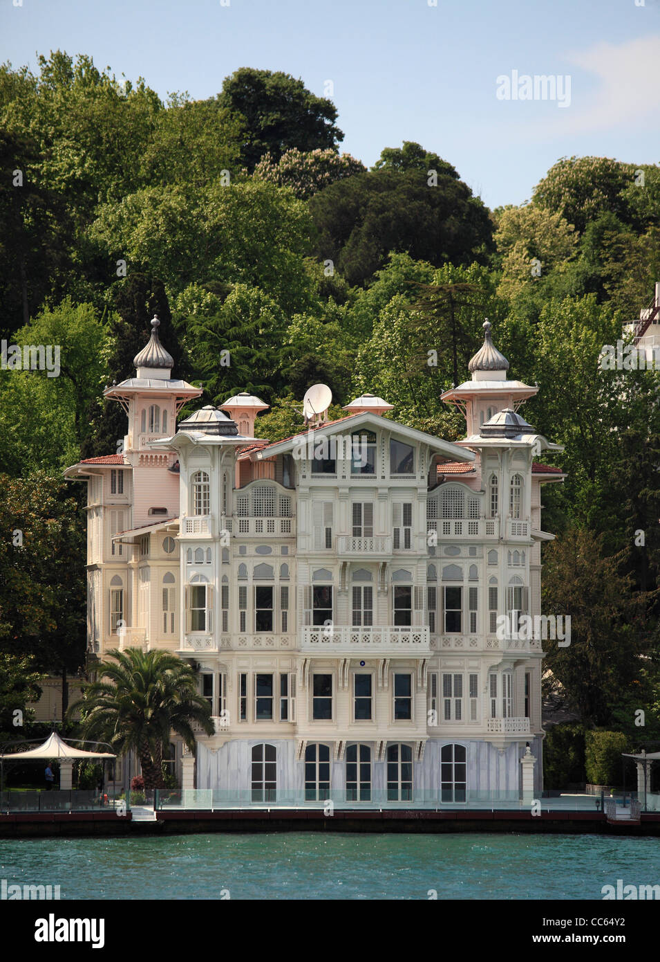 Yali istanbul hi-res stock photography and images - Alamy