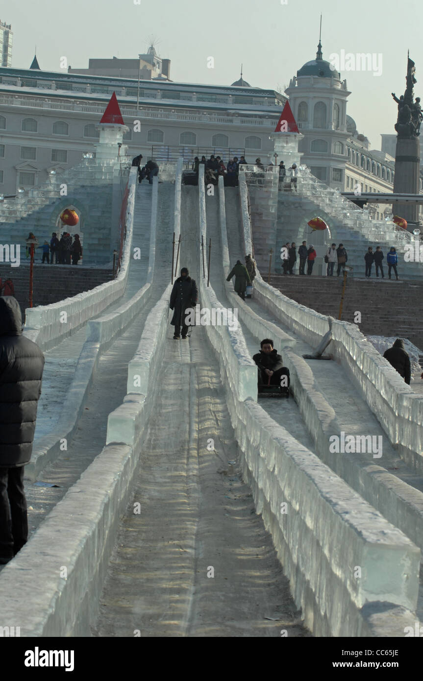 Harbin ice festival hi-res stock photography and images - Alamy