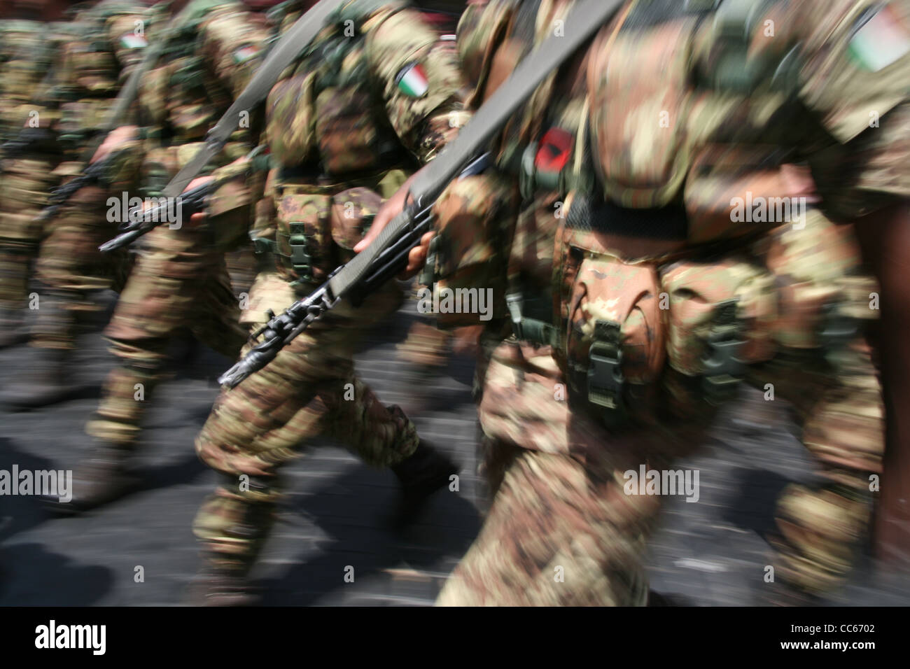 soldiers marching at the 2nd June parade in rome italy Stock Photo - Alamy