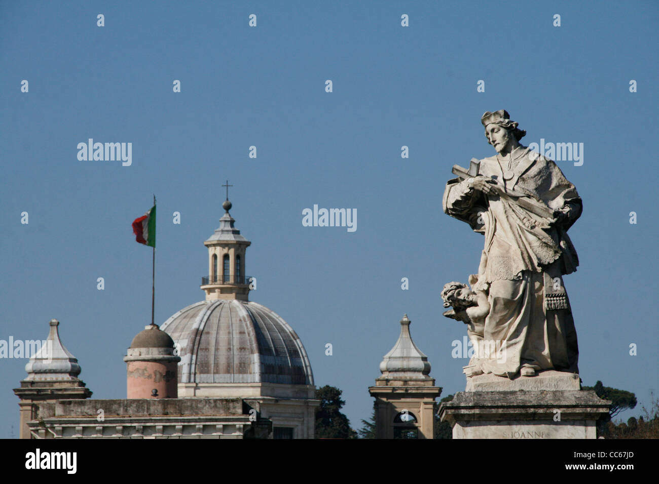 Ponte milvio hi-res stock photography and images - Alamy