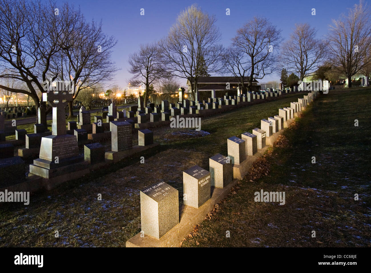 Many victims of the Titanic disaster were buried at Fairview Lawn ...